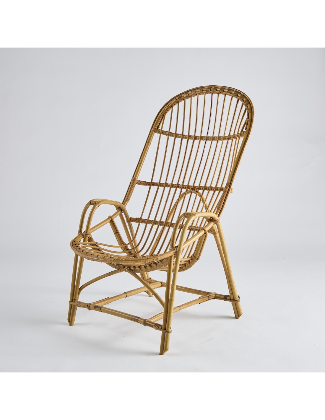 High-back rattan coquille armchair - authentic vintage item 025