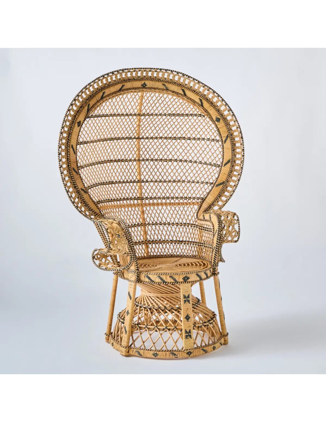 Peacock rattan armchair Croisillons